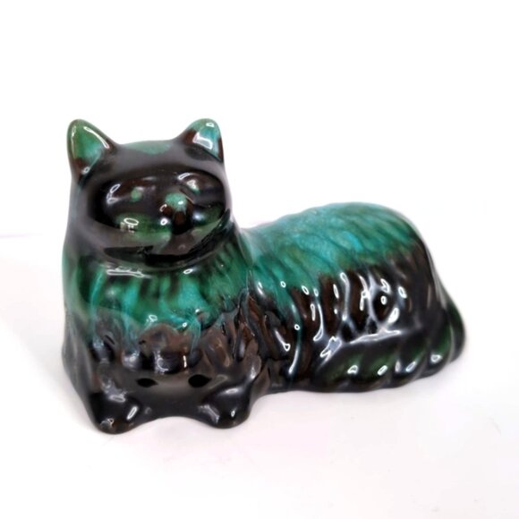Blue Mountain Pottery | Accents | Vintage Blue Mountain Pottery Long ...